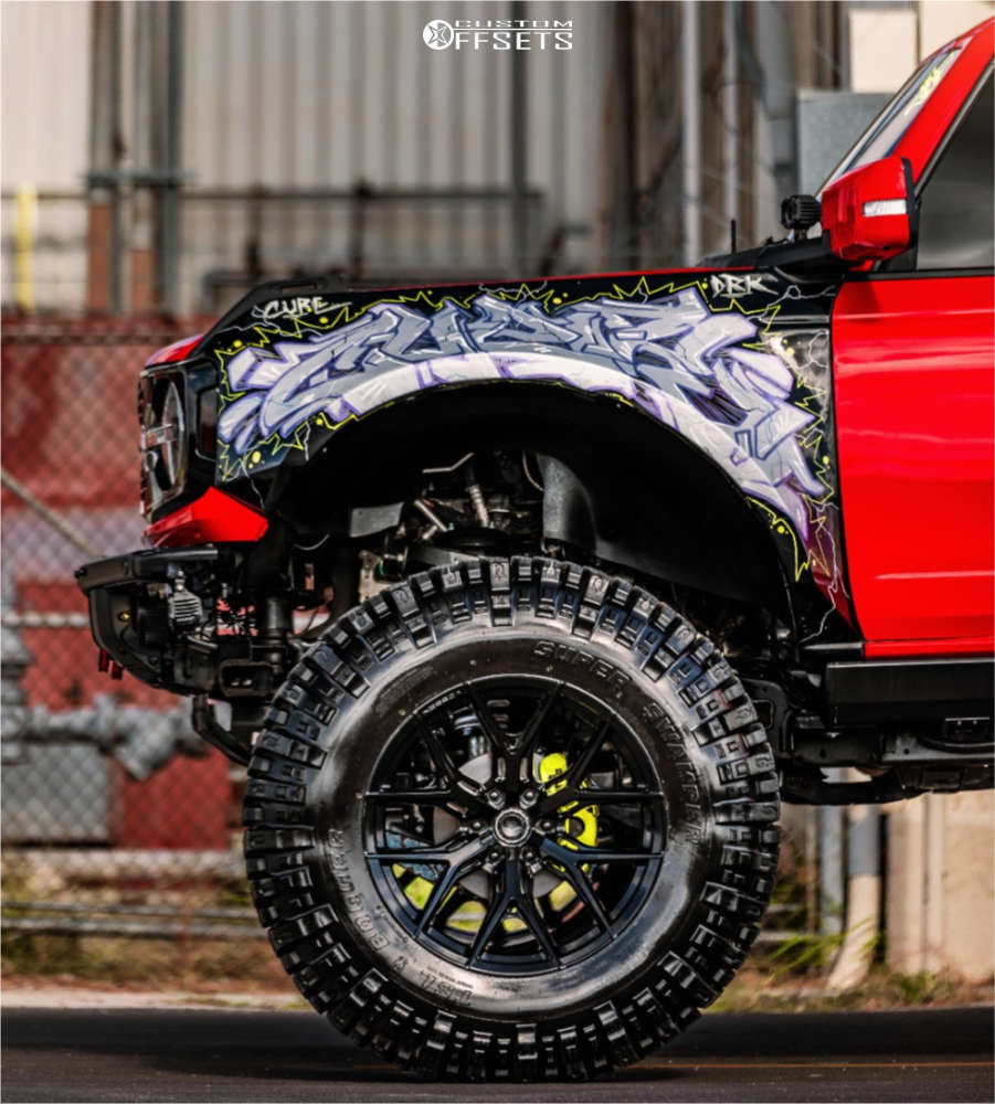 2022 Ford Bronco Sasquatch with 22x12 -44 Vossen Hf6-4 and 42/13.5R22 ...