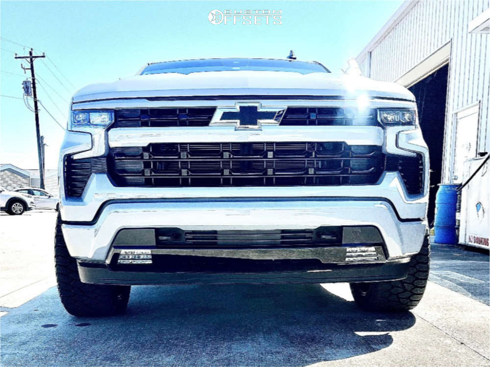 2024 Chevrolet Silverado 1500 with 22x10 -25 ARKON OFF-ROAD Davinci and ...