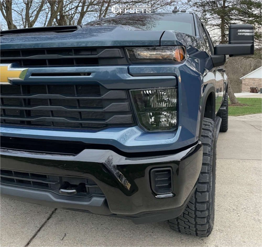 2024 Chevrolet Silverado 2500 HD with 20x9 12 Method Mr323 and 295 ...