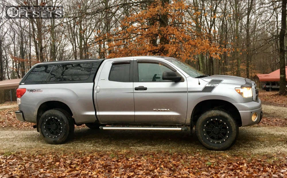 2012 Toyota Tundra with 18x9 0 Pro Comp 31 and 275/70R18 Firestone ...