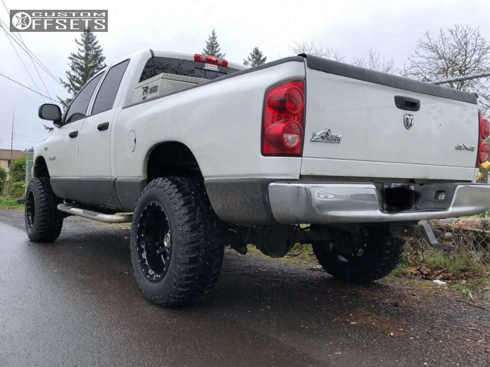 2008 Dodge Ram 1500 with 20x12 -44 Centerline Lt1 and 35/12.5R20 ...