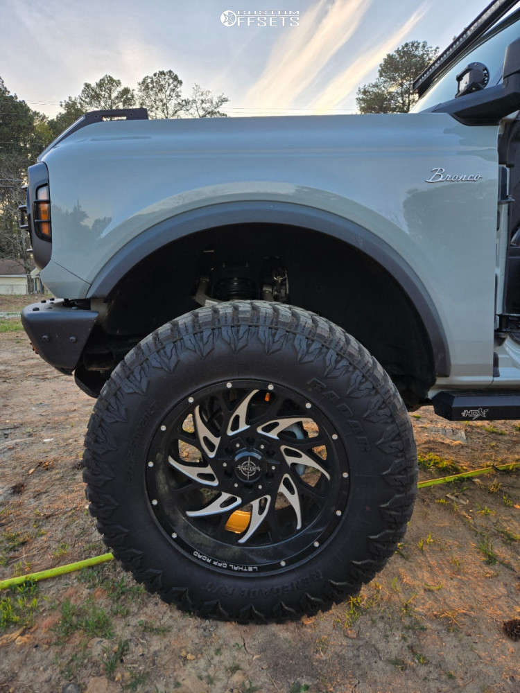 2022 Ford Bronco with 20x12 -44 Lethal Offroad LT10 and 37/12.5R20 Radar Renegade RT and ...
