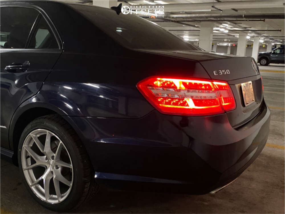 2010 Mercedes-Benz E350 with 18x8.5 35 Aodhan Aff7 and 245/40R18 Kosic ...