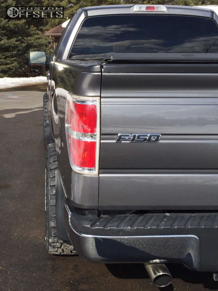 2009 Ford F-150 with 18x9 0 Pro Comp Series 31 and 285/65R18 Cooper ...