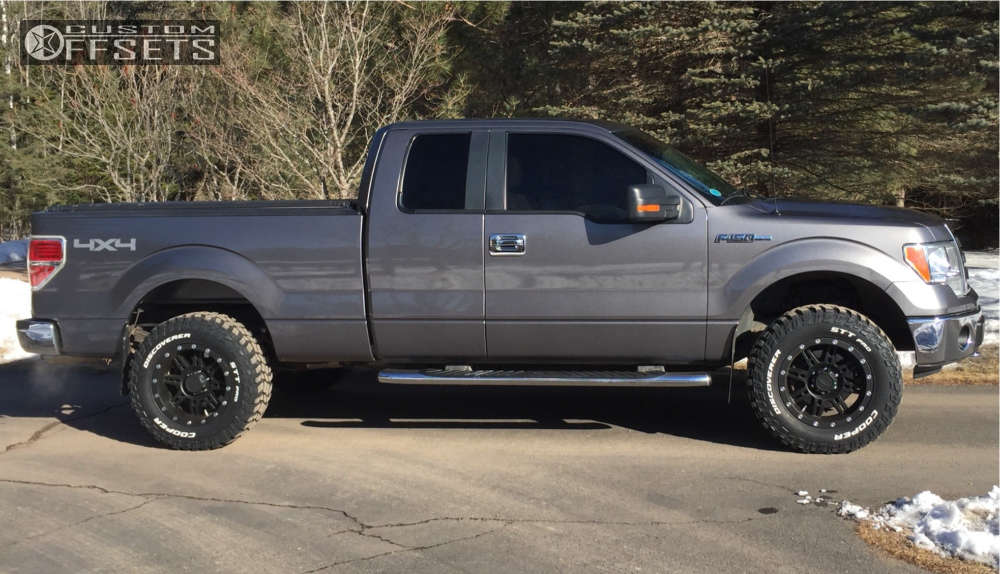 2009 Ford F-150 with 18x9 0 Pro Comp Series 31 and 285/65R18 Cooper ...