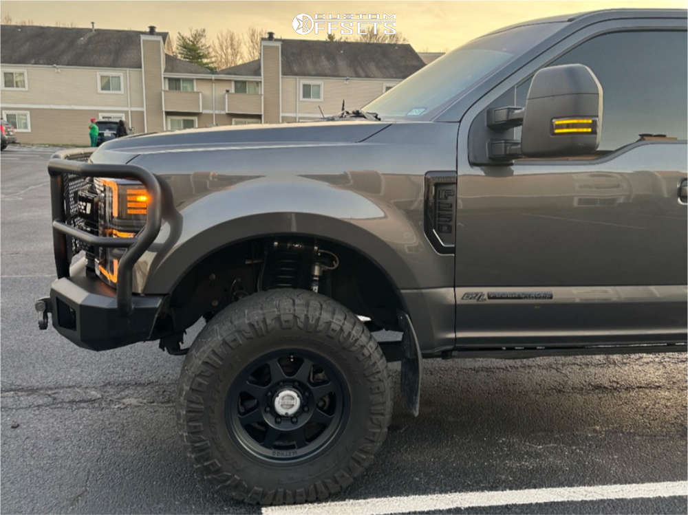 2018 Ford F-250 Super Duty with 18x9 18 Method Mr701 Hd and 35/12.5R18 ...