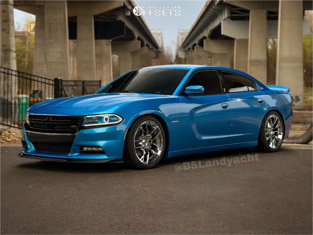 2015 Dodge Charger with 20x9.5 18 Replica Tech Rt13 and 275/35R20 ...
