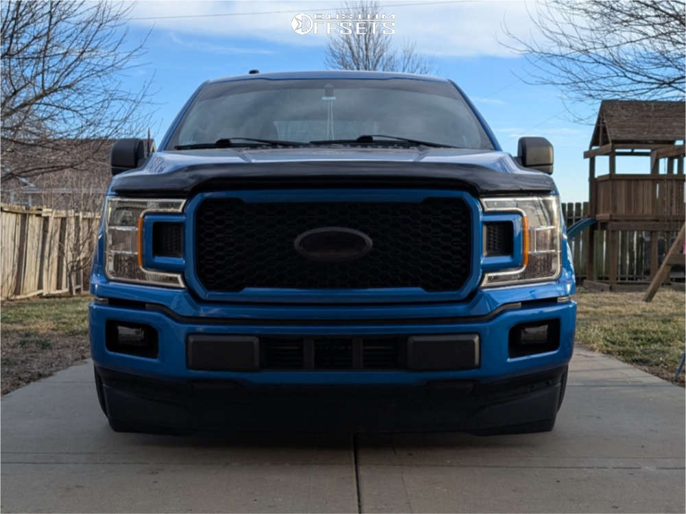 2019 Ford F-150 with 22x10 30 Forgestar X12 and 305/40R22 Toyo Tires ...