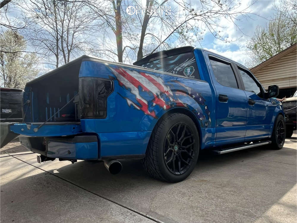 2019 Ford F-150 with 22x10 30 Forgestar X12 and 305/40R22 Toyo Tires ...