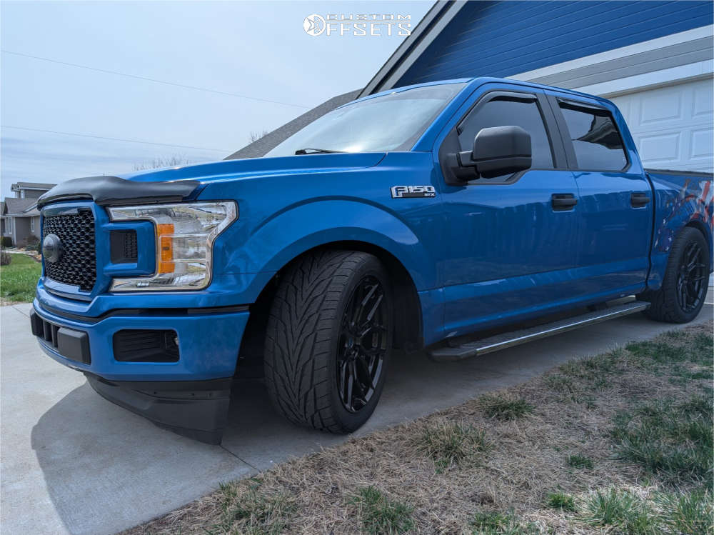 2019 Ford F-150 with 22x10 30 Forgestar X12 and 305/40R22 Toyo Tires ...