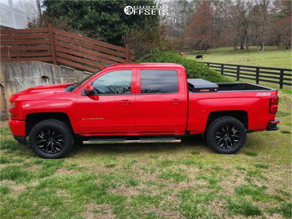 2017 Chevrolet Silverado 1500 with 20x9 1 Fuel Flame 6 and 33/12.5R20 ...