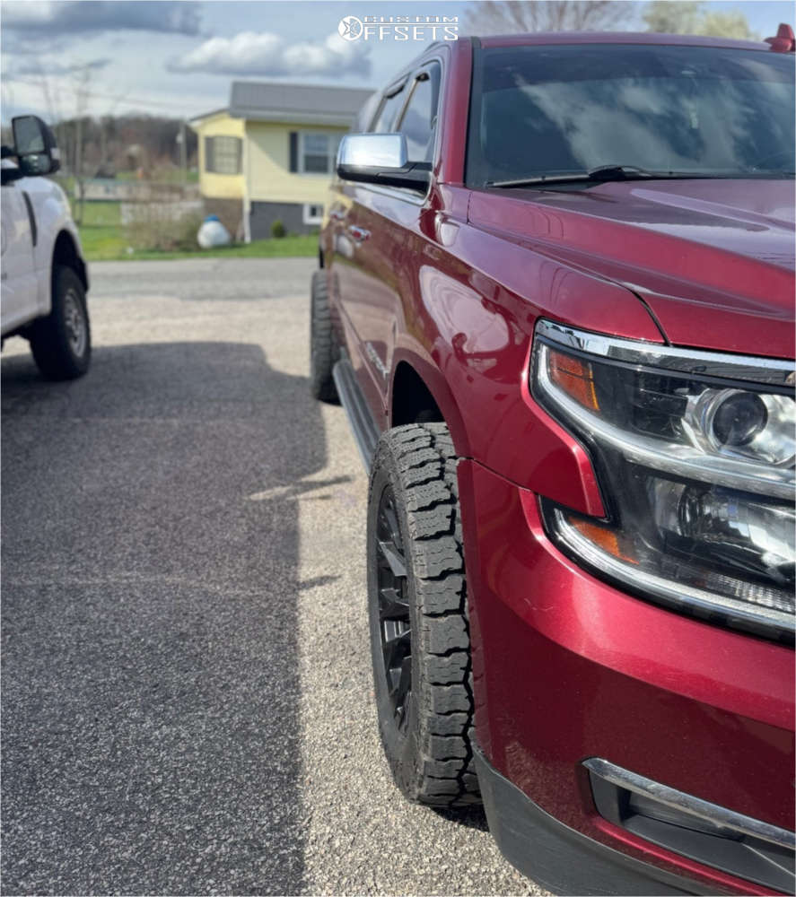 2017 Chevrolet Suburban with 20x10 -18 Fuel Flame 6 and 33/12.5R20 ...