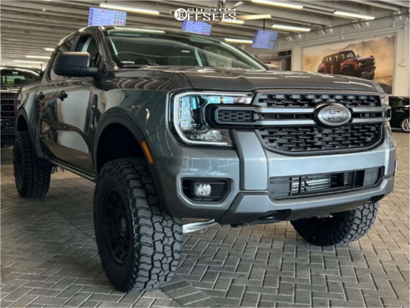 2024 Ford Ranger with 17x8.5 0 Black Rhino Warthog and 33/12.5R17 ...