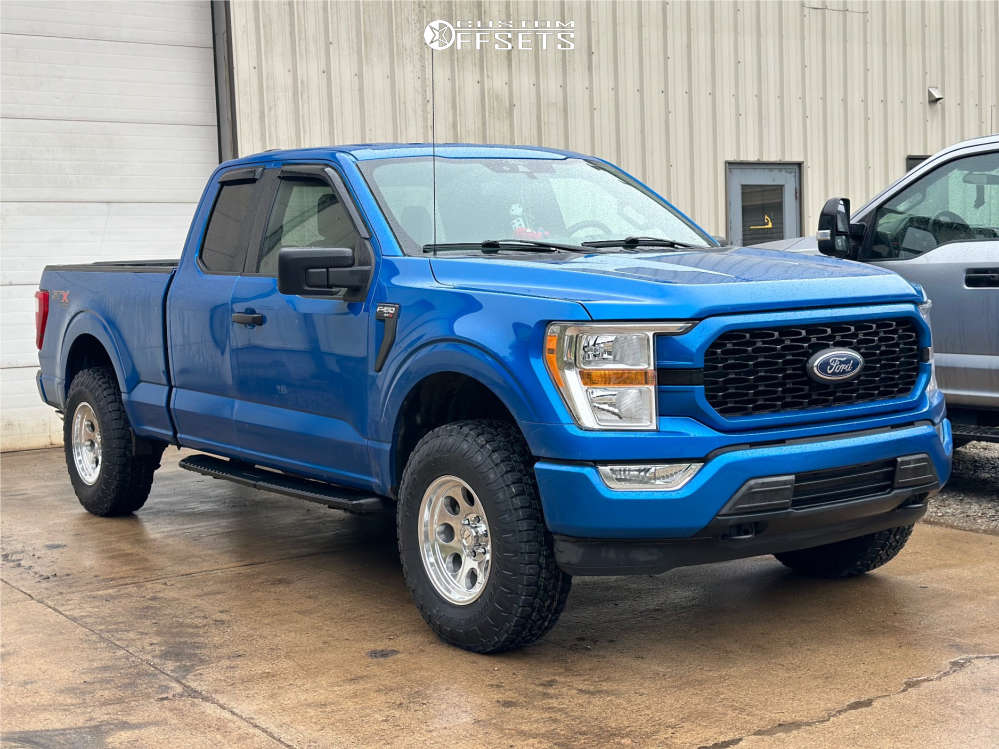 2021 Ford F-150 with 17x9 -6 Pro Comp Series 69 and 34/10.5R17 Toyo ...