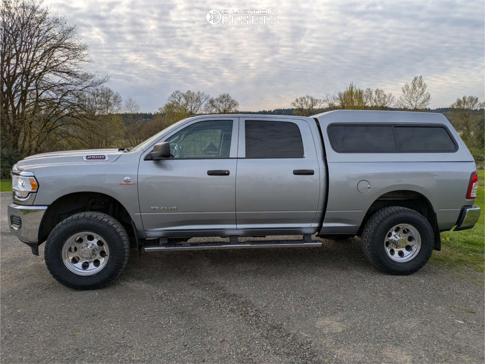 2020 Ram 2500 with 18x8 -6 Pro Comp Series 69 and 35/12.5R18 Toyo Tires ...