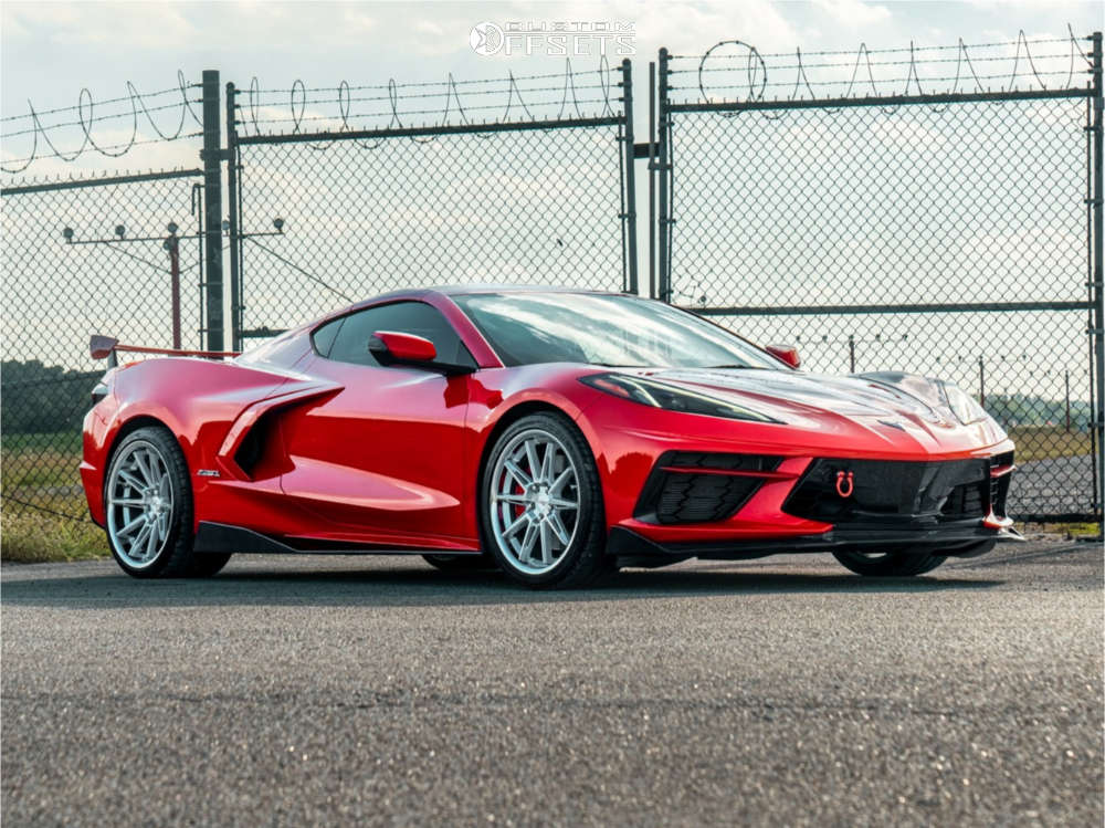 2020 Chevrolet Corvette with 20x9 20 Ferrada Cm2 and 245/30R20 Michelin ...