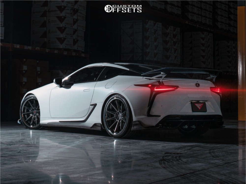 2022 Lexus LC500 with 22x9.5 12 Ferrada Cm2 and 265/35R22 Pirelli PZERO ...