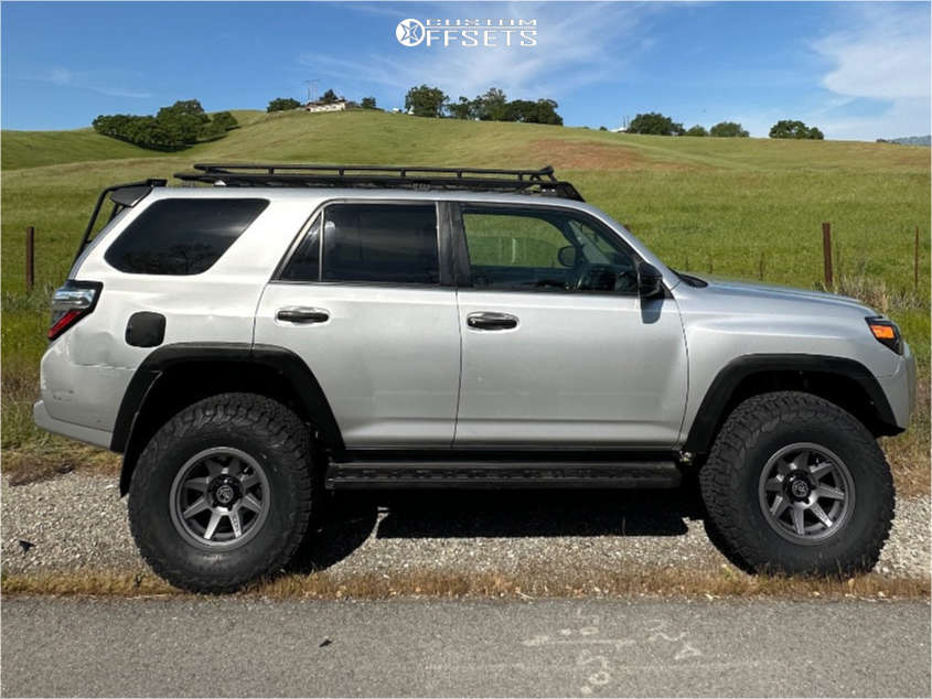 2015 Toyota 4Runner with 17x8.5 0 Icon Rebound and 35/12.5R17 ...