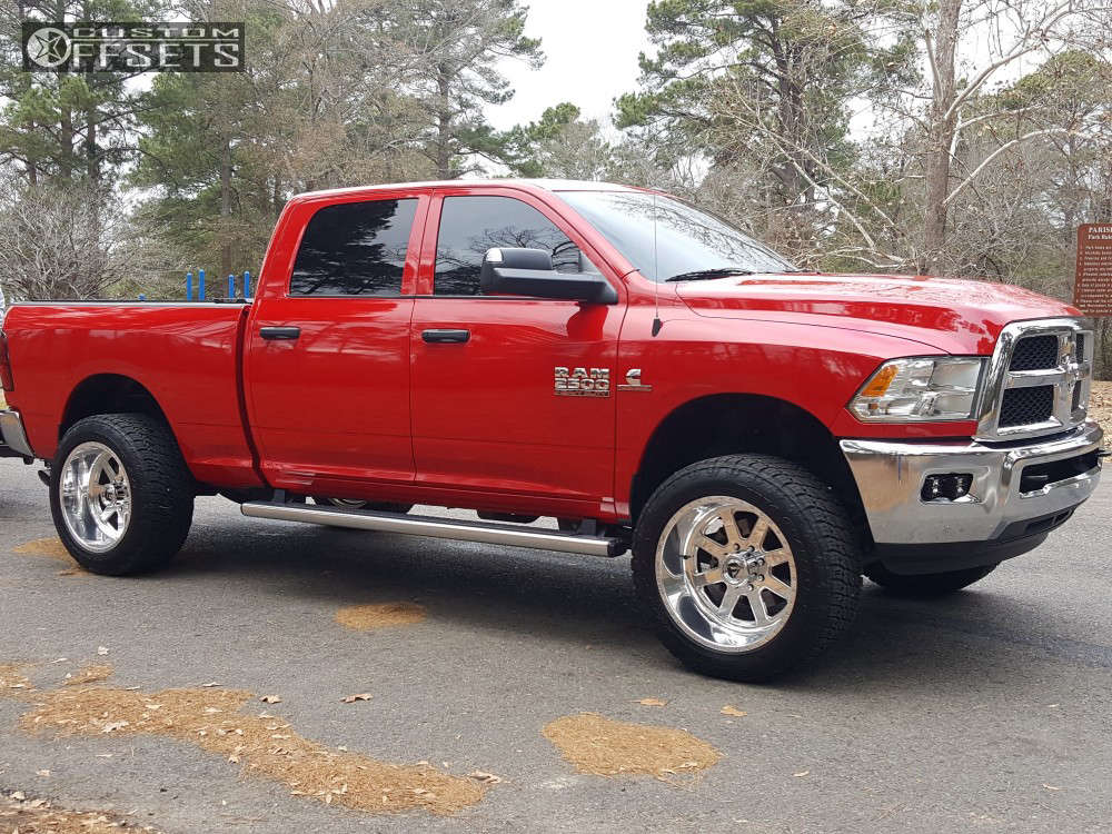 2015 Ram 2500 with 22x12 -51 Fuel Forged Ff09 and 35/12.5R22 Nitto ...
