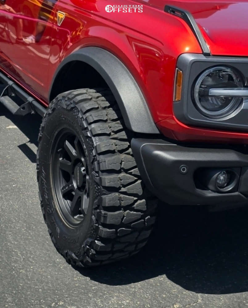 2023 Ford Bronco with 17x8.5 -10 Vision Flow and 33/12.5R17 Nitto Mud ...
