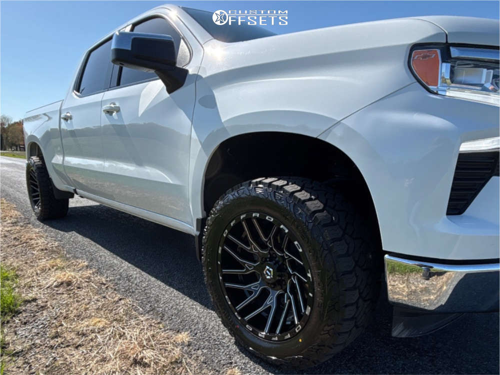2023 Chevrolet Silverado 1500 with 20x10 -19 TIS 554bm and 33/12.5R20 ...