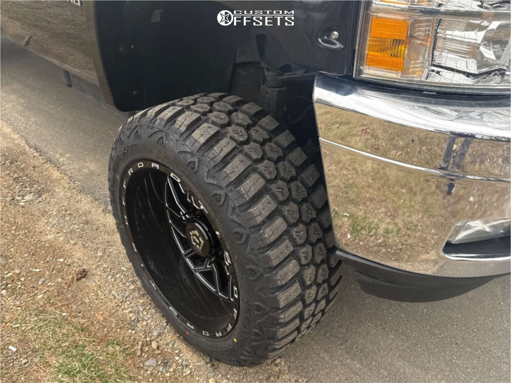 2012 Chevrolet Silverado 2500 HD with 22x12 -44 TIS 544bm and 35/12 ...