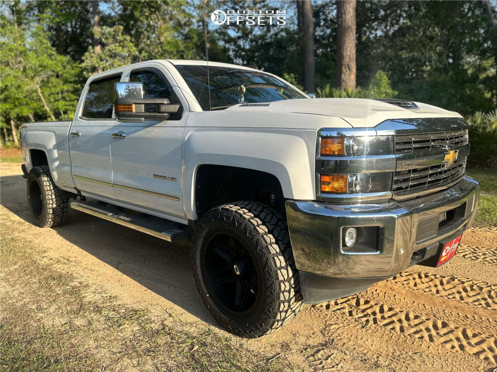 2019 Chevrolet Silverado 2500 HD with 20x10 -25 Vision Razor and 35/12 ...