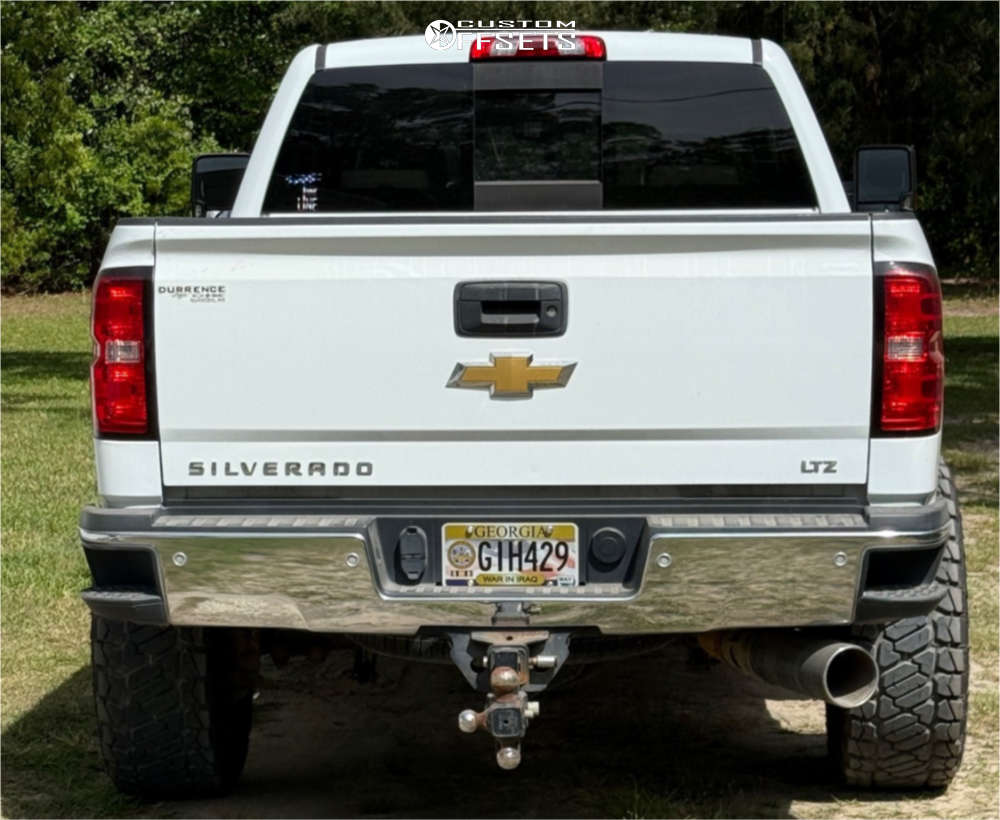 2019 Chevrolet Silverado 2500 HD with 20x10 -25 Vision Razor and 35/12 ...