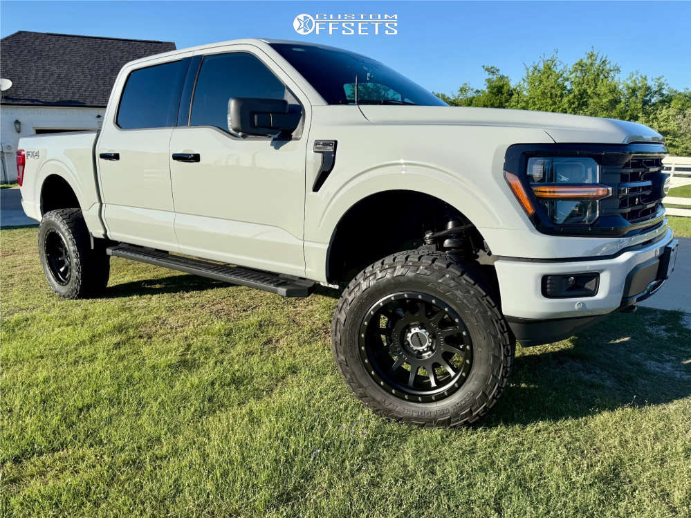 2024 Ford F-150 with 20x10 -24 Method 605 and 35/12.5R20 Nitto Recon ...