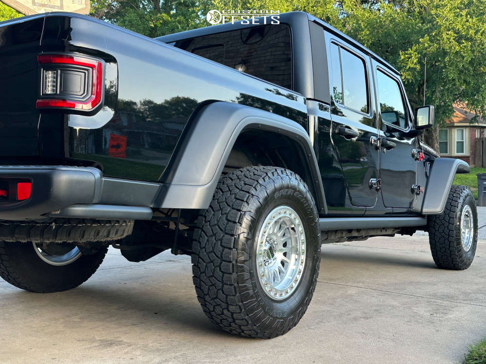 2020 Jeep Gladiator with 17x8.5 -10 KMC Km552 and 35/11.5R17 Toyo Tires ...