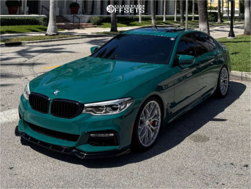 2017 BMW 540i with 20x8.5 28 Dolce Performance Aria and 245/35R20 Nitto ...