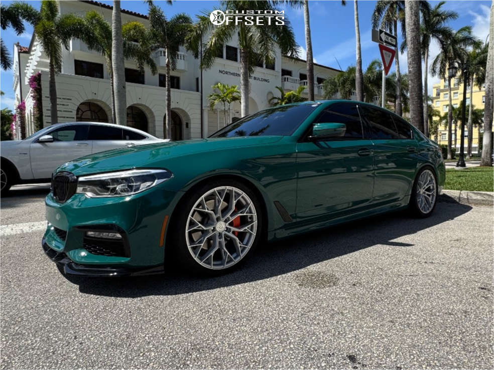 2017 BMW 540i with 20x8.5 28 Dolce Performance Aria and 245/35R20 Nitto ...