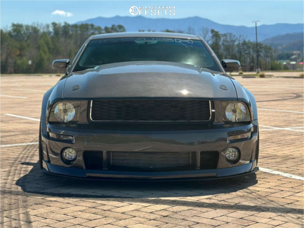 2008 Ford Mustang with 19x9.5 35 Aodhan Aff7 and 275/35R19 Lexani Lx ...