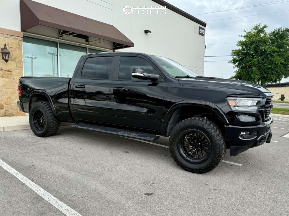 2022 Ram 1500 with 20x10 -18 Lock Offroad Wheels Krawler and 35/12.5R20 ...
