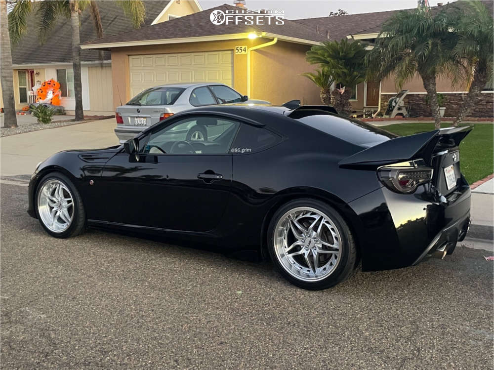 2017 Toyota 86 with 18x8.5 30 Shift Injector and 235/40R18 Nitto Neo ...