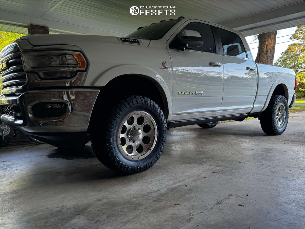 2021 Ram 2500 with 20x9 0 Mickey Thompson Classic Pro and 35/12.5R20 ...
