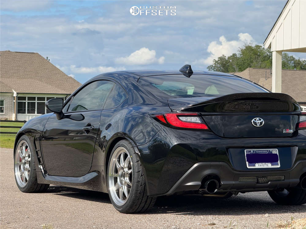 2024 Toyota GR86 with 18x8.5 40 Konig Countergram and 245/35R18 ...