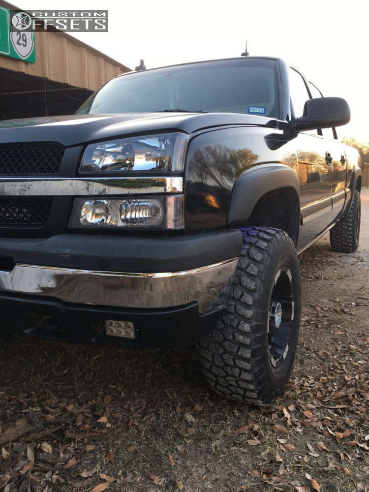 2003 Chevrolet Silverado 2500 with 18x9 -12 Moto Metal Mo951 and 285 ...