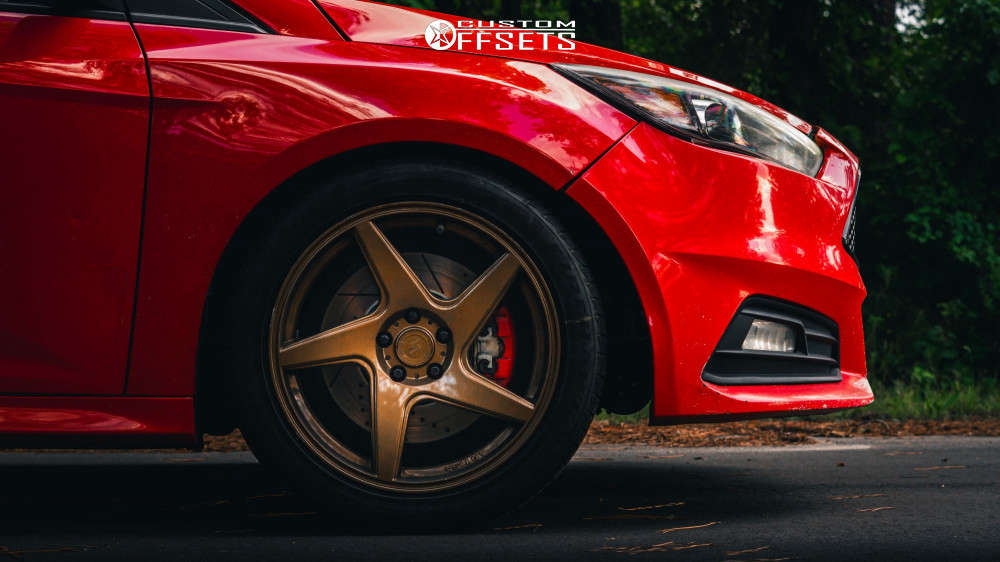 2016 Ford Focus with 18x8.5 38 Anovia Kinetic and 235/40R18 Firestone ...