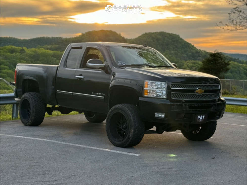 2013 Chevrolet Silverado 1500 with 20x12 -51 Vision Brawl and 33/12 ...
