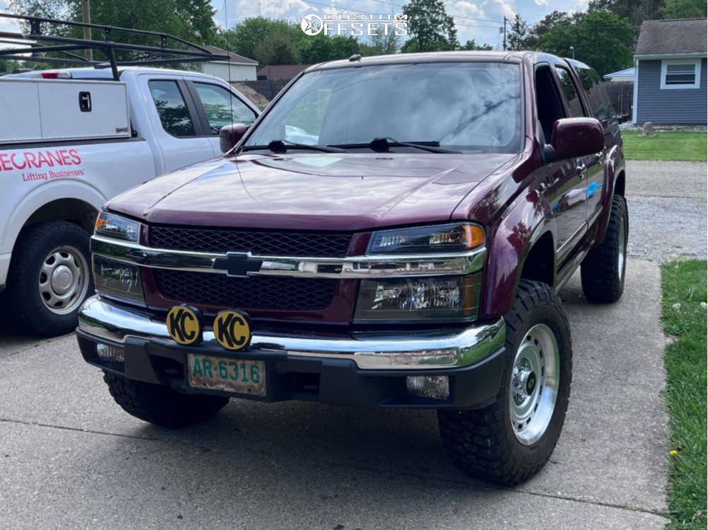 2009 Chevrolet Colorado with 17x8 0 Vision Cheyenne and 255/75R17 ...