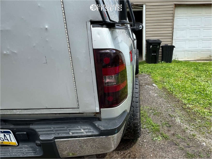 2011 Chevrolet Silverado 2500 HD with 20x9.5 -18 Vision Tactical and 33 ...