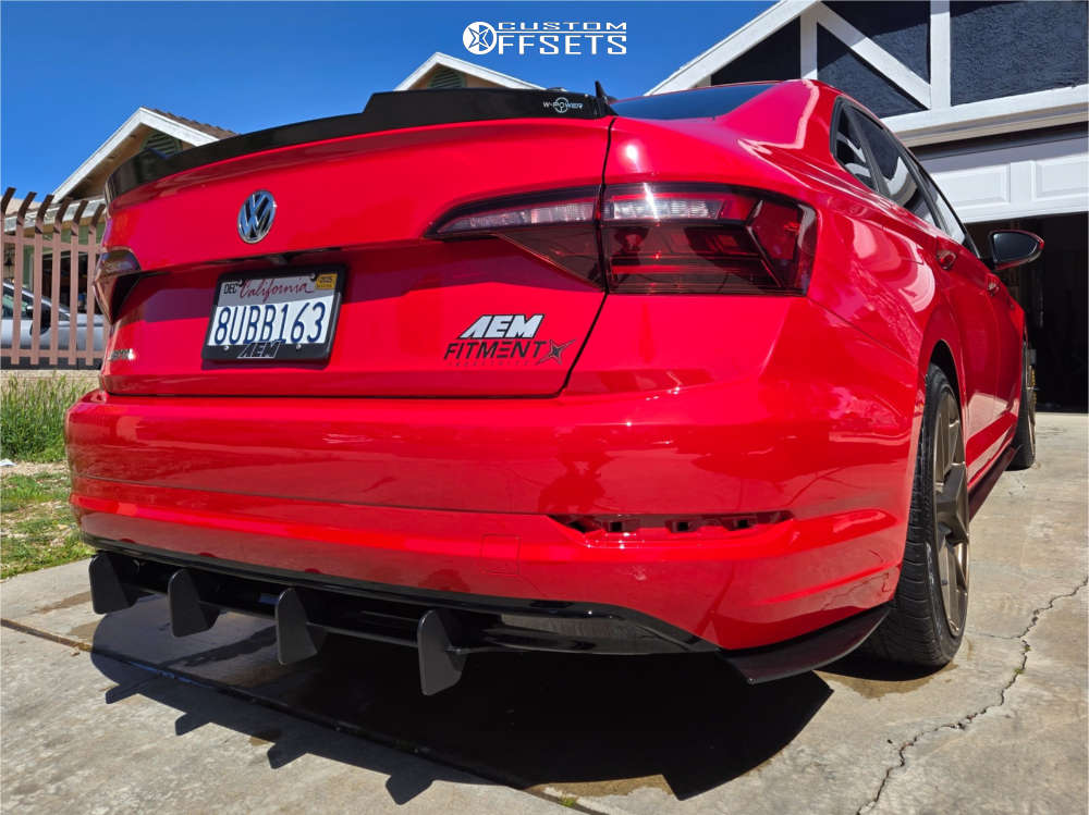 2020 Volkswagen Jetta with 18x8.5 35 Aodhan Aff7 and 235/40R18 Milestar ...