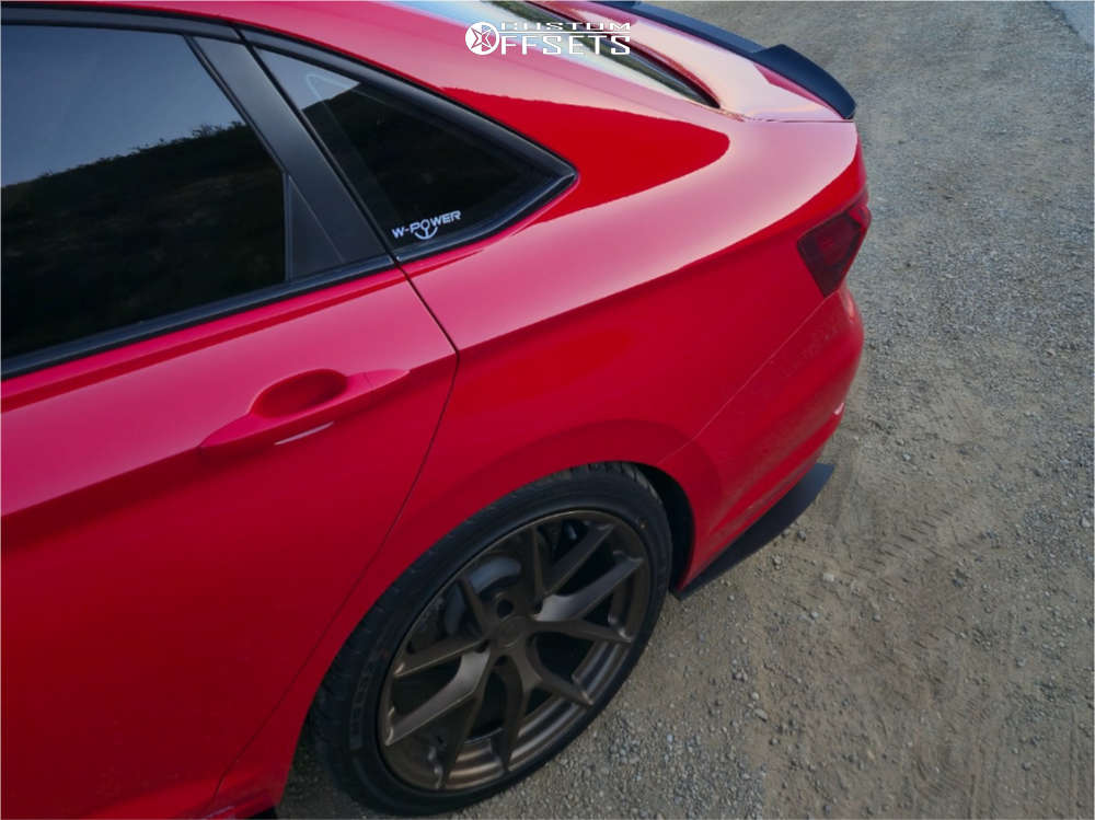 2020 Volkswagen Jetta with 18x8.5 35 Aodhan Aff7 and 235/40R18 Milestar ...