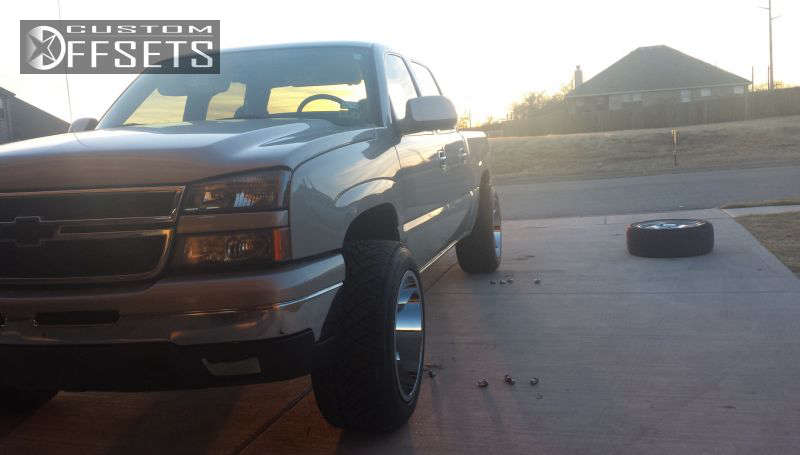 2006 Chevrolet Silverado 1500 with 20x12 -44 Moto Metal MO962 and 275 ...