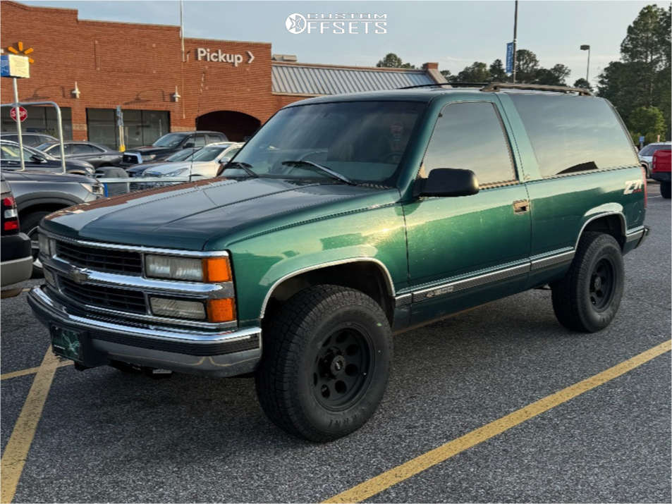 1996 Chevrolet Tahoe with 16x8 -12 Pro Comp Series 69 and 265/75R16 ...