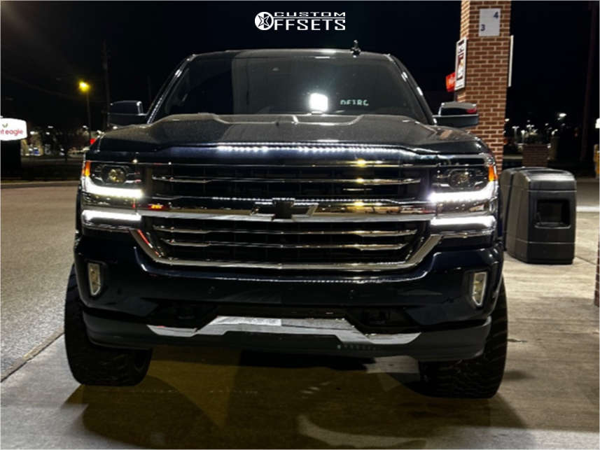 2018 Chevrolet Silverado 1500 with 24x12 -44 Hardcore Offroad Hc24 and ...