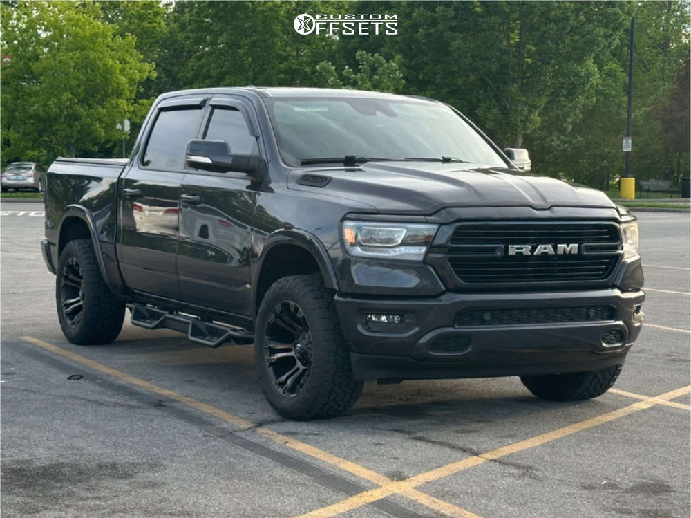 2021 Ram 1500 with 20x10 -18 Fuel Vapor and 33/12.5R20 Toyo Tires Open ...