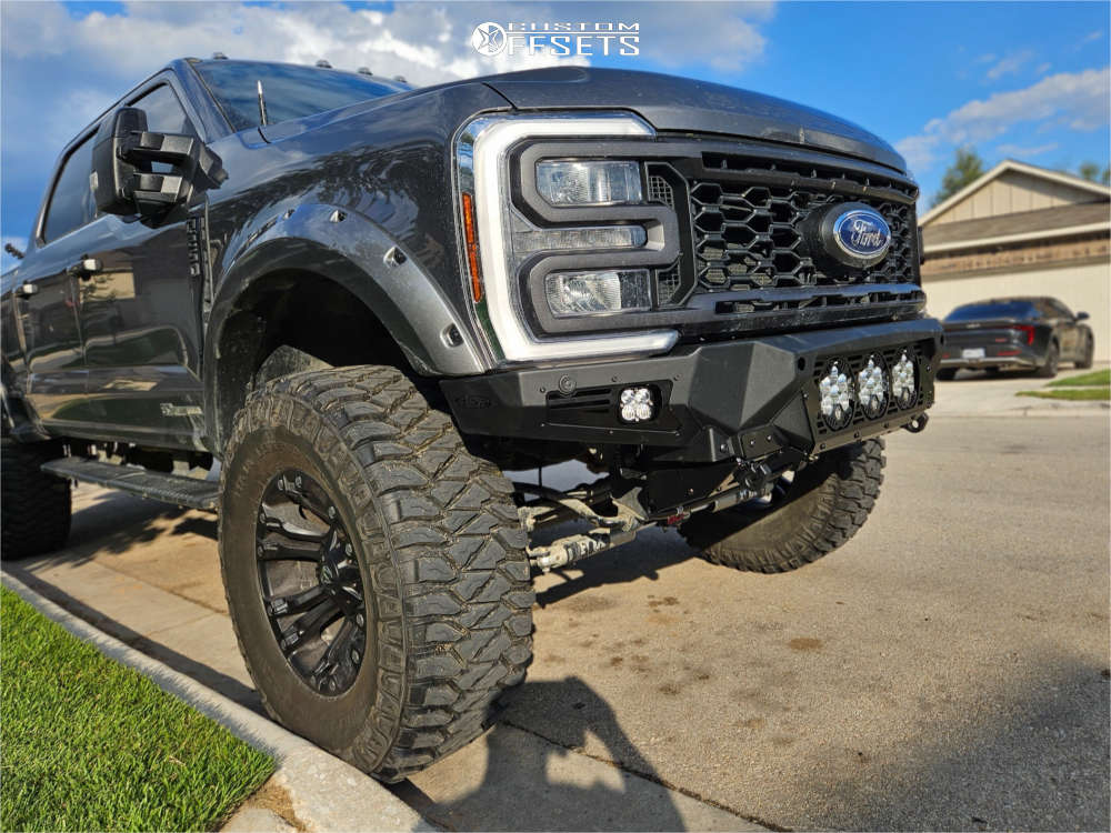 2024 Ford F-250 Super Duty with 20x10 -18 Fuel Vapor and 40/14.5R20 ...