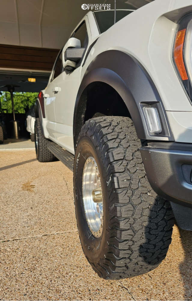 2023 Ford F-150 with 17x8.5 0 Method Double Standard and 37/12.5R17 ...